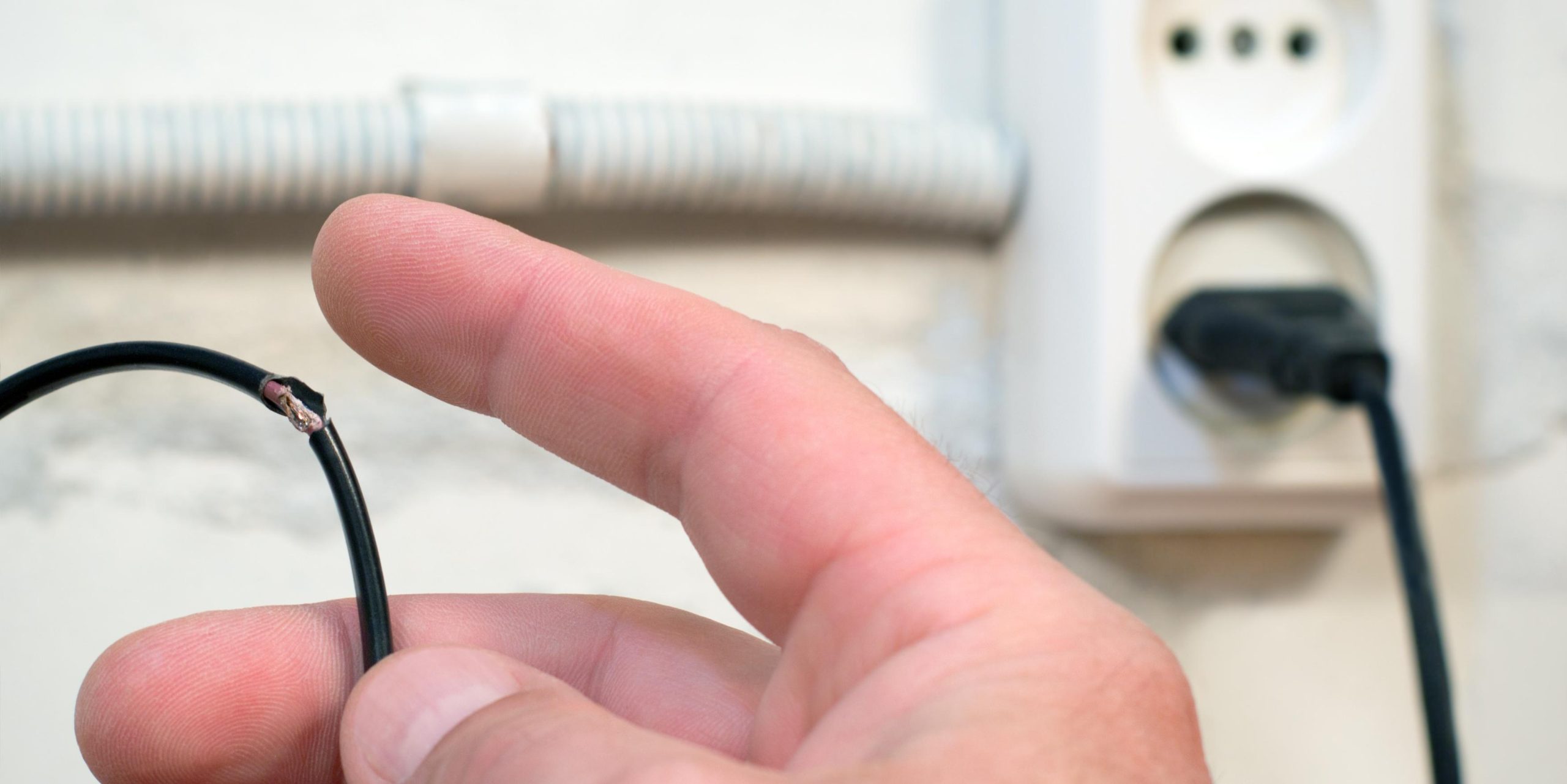 Électrocution Ou Électrisation Les Différences Clés - Nebuleuse